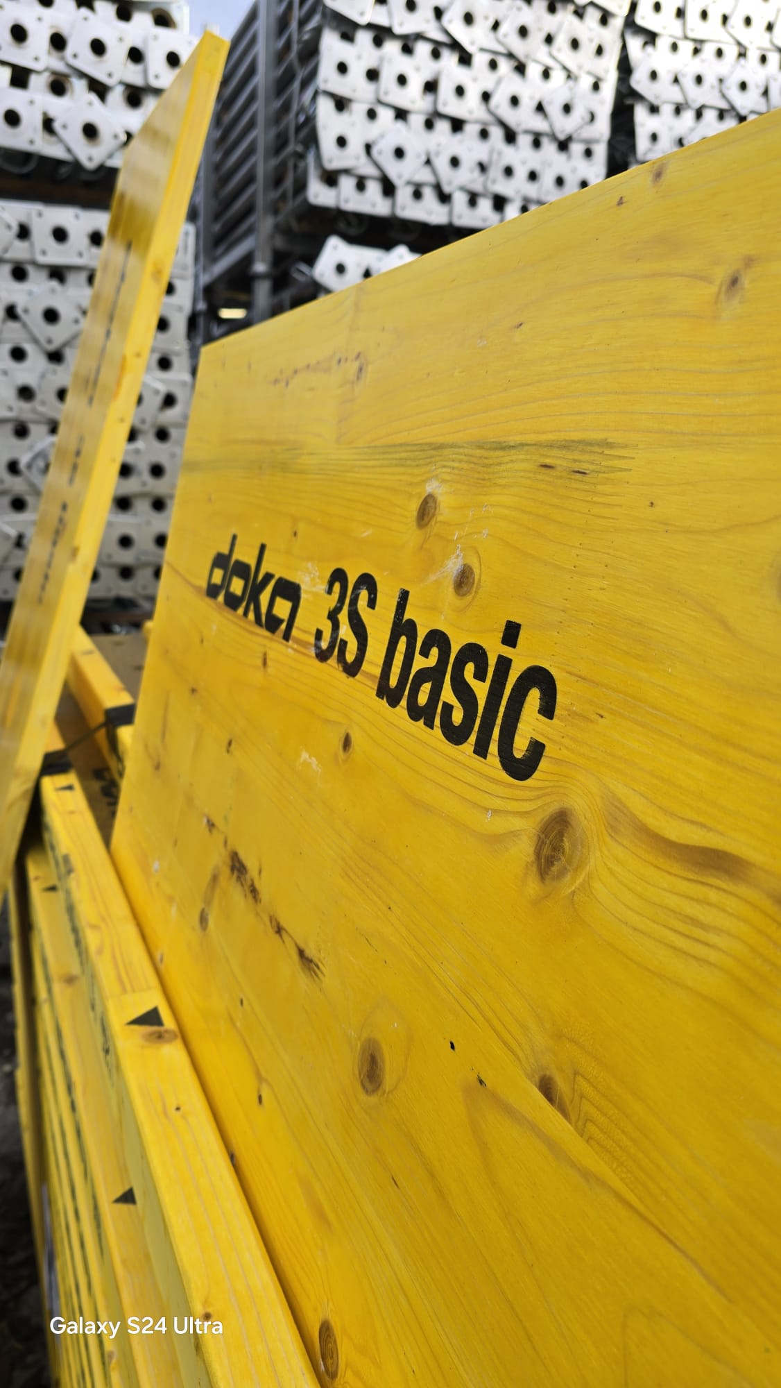 Placa DOKA 3S Basic 2000x500x27 mm - Placa galbena - KRN Cofraje